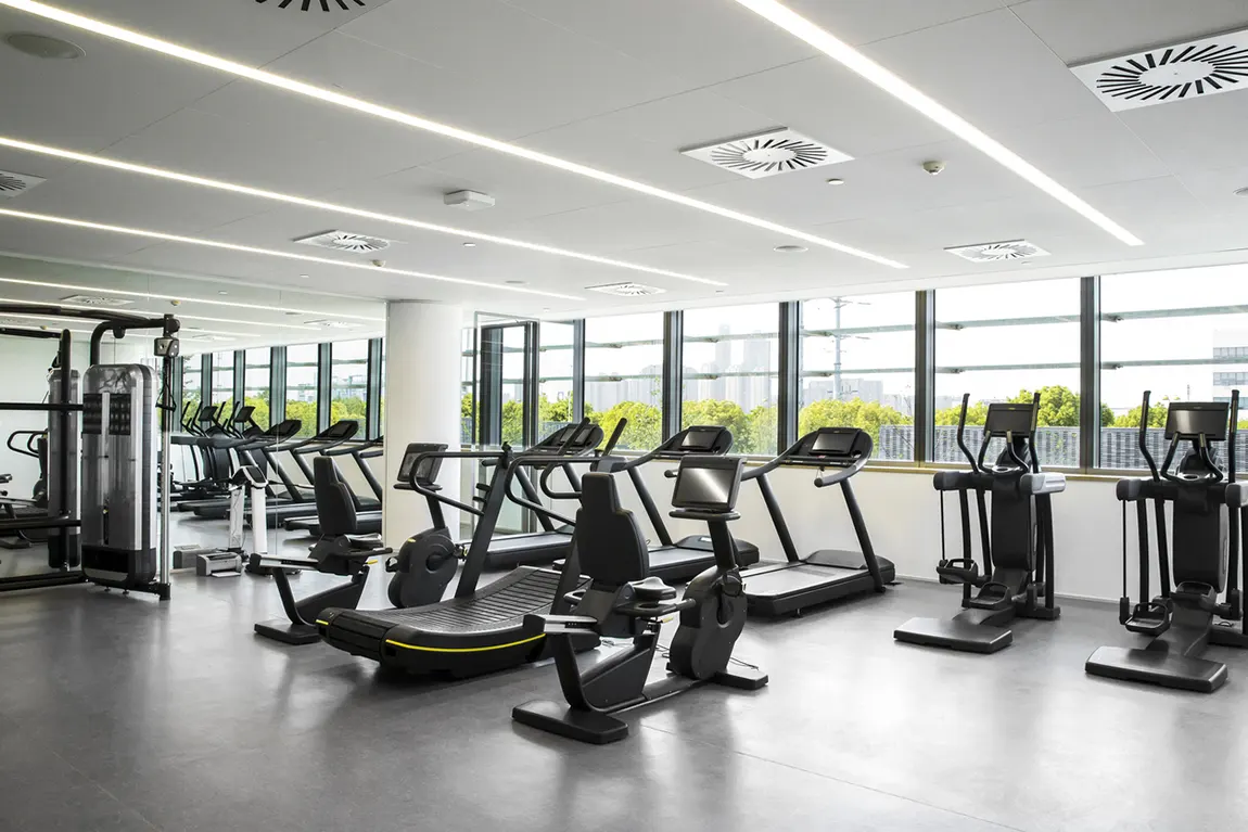 How To Start A Gym Business In Canada: A Step-by-Step Guide